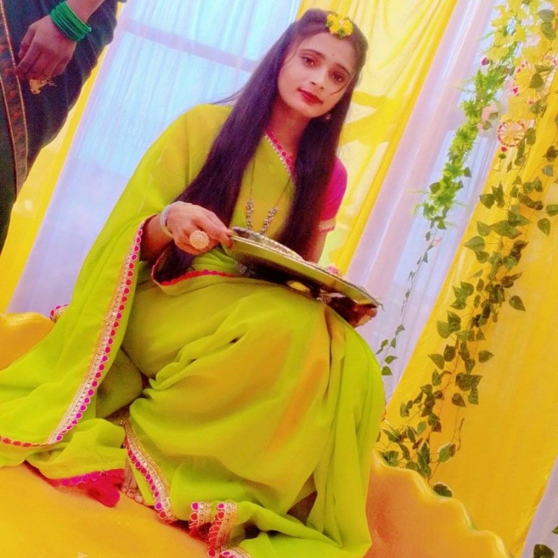 Miss Smita Roy 🥰🥰 (@misssmitaroy25) | Snapchat Stories, Spotlight & Lenses