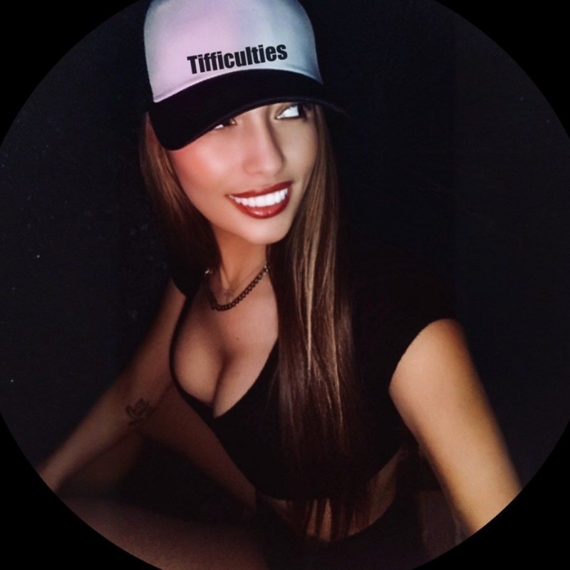 MissTiffie (@misstiffy) | Snapchat Stories, Spotlight & Lenses