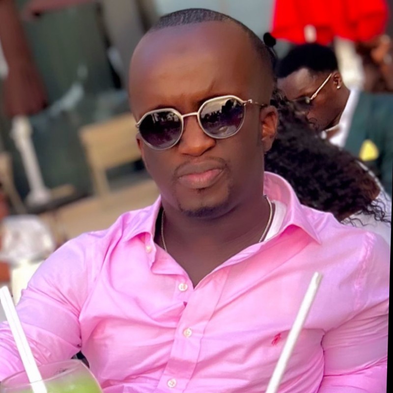 DE_THIAM (@mistacham) | Snapchat Stories, Spotlight & Lenses