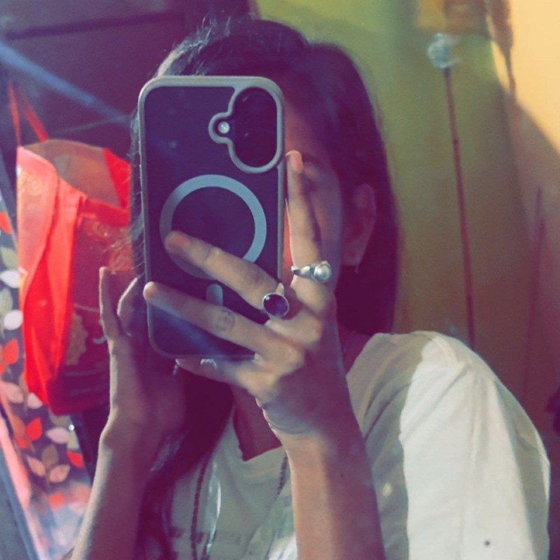 Misss__ ️ (@misti_das268) | Snapchat Stories, Spotlight and Lenses