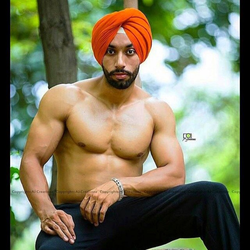 MJ MUSCLE ZONE (@mjmusclezone) | Snapchat Stories, Spotlight & Lenses