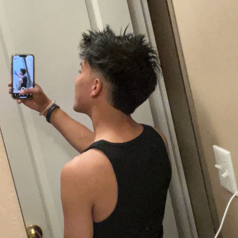 Mikey🃏 (@mjrynjr) | Snapchat Stories, Spotlight & Lenses