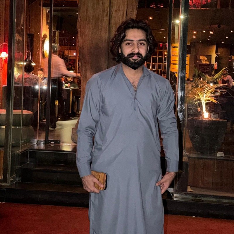 Junaid Asif جنید آصف (@mjunaid702) | Snapchat Stories, Spotlight & Lenses