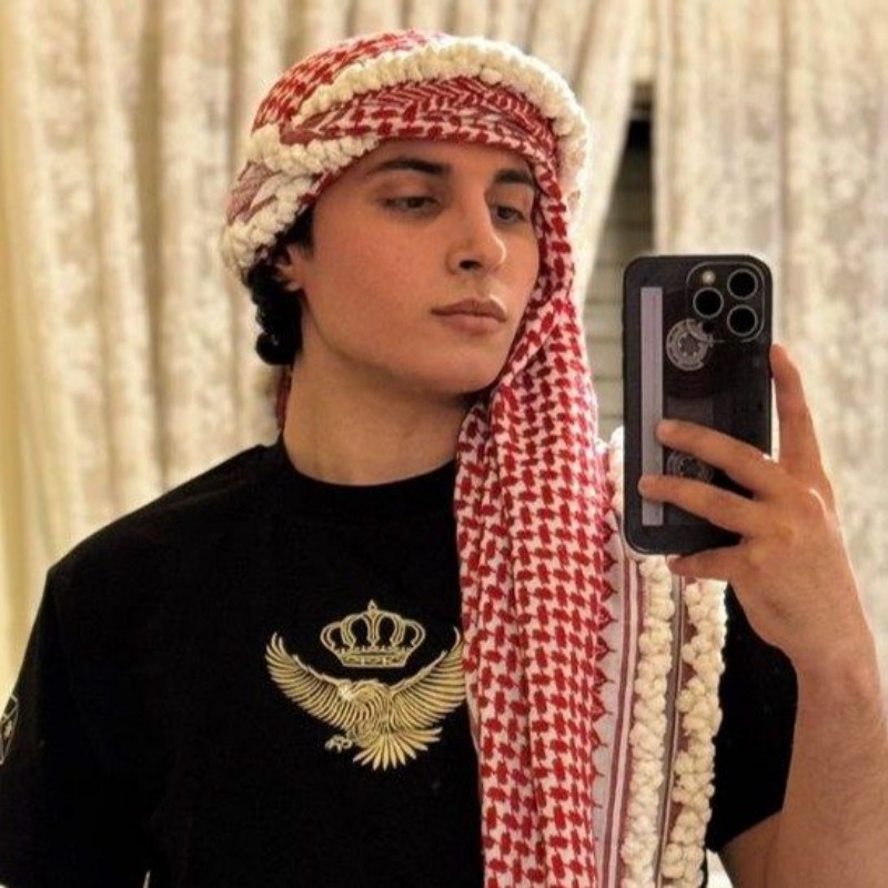 Mhmd Btoosh (@mkb_vo) | Snapchat Stories, Spotlight & Lenses