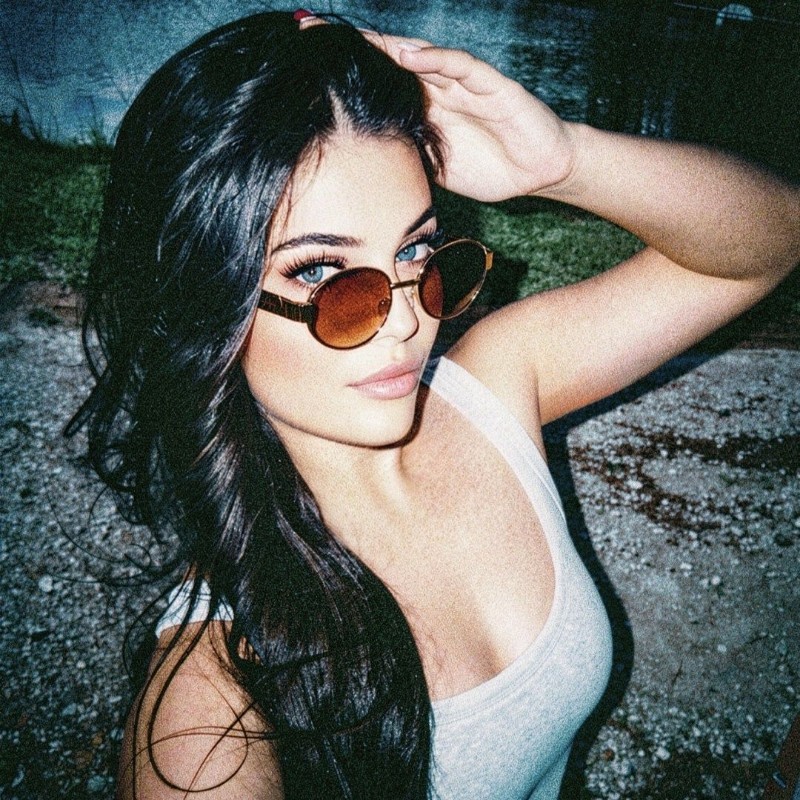 Morgan White (@mmorganwhitee) | Snapchat Stories, Spotlight & Lenses
