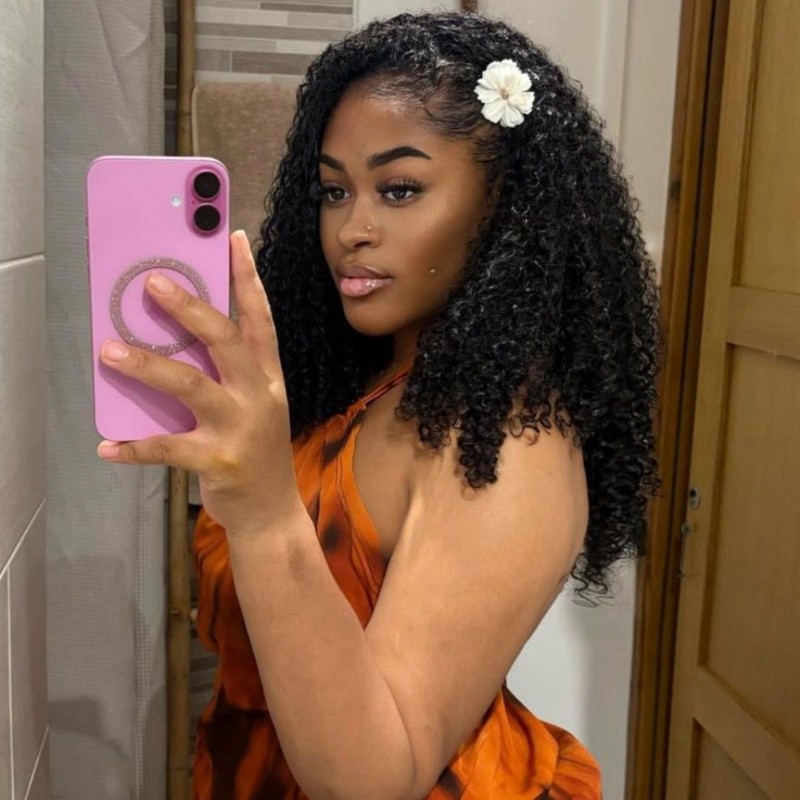 Kimi BLACK FRIDAY 🖤 (@mmxx_vlll) | Snapchat Stories, Spotlight & Lenses