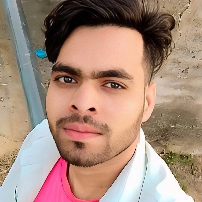 Mohit Lover (@mohit_lover2025) | Snapchat Stories, Spotlight & Lenses