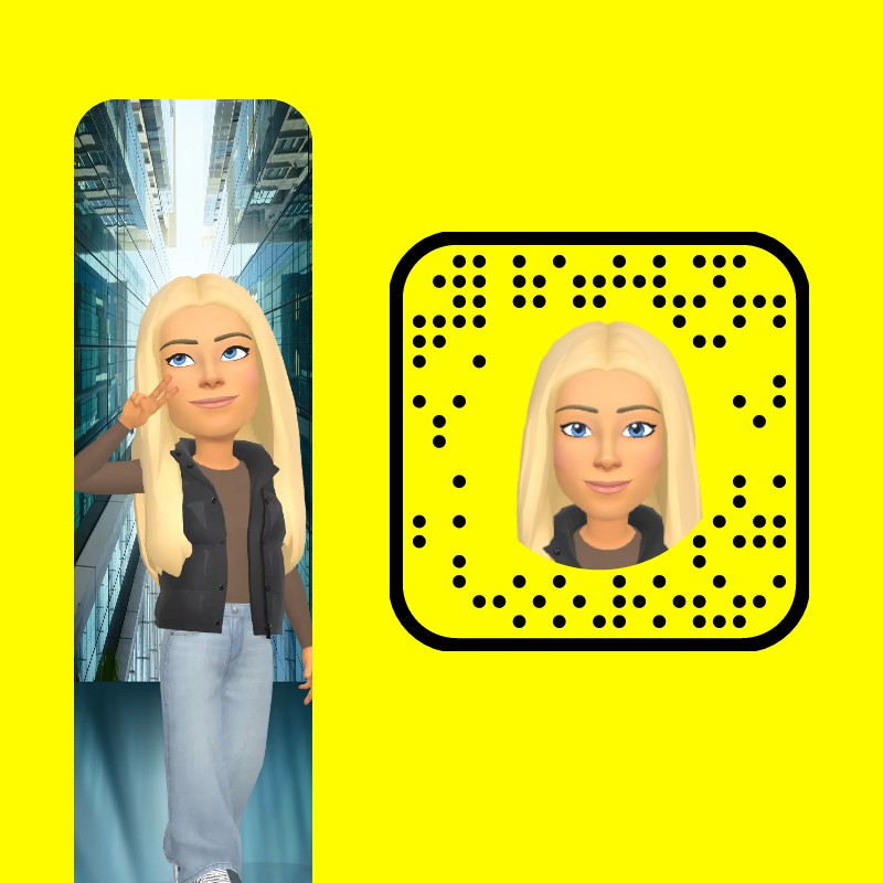 molly mack (@mollymaack) | Snapchat Stories, Spotlight & Lenses