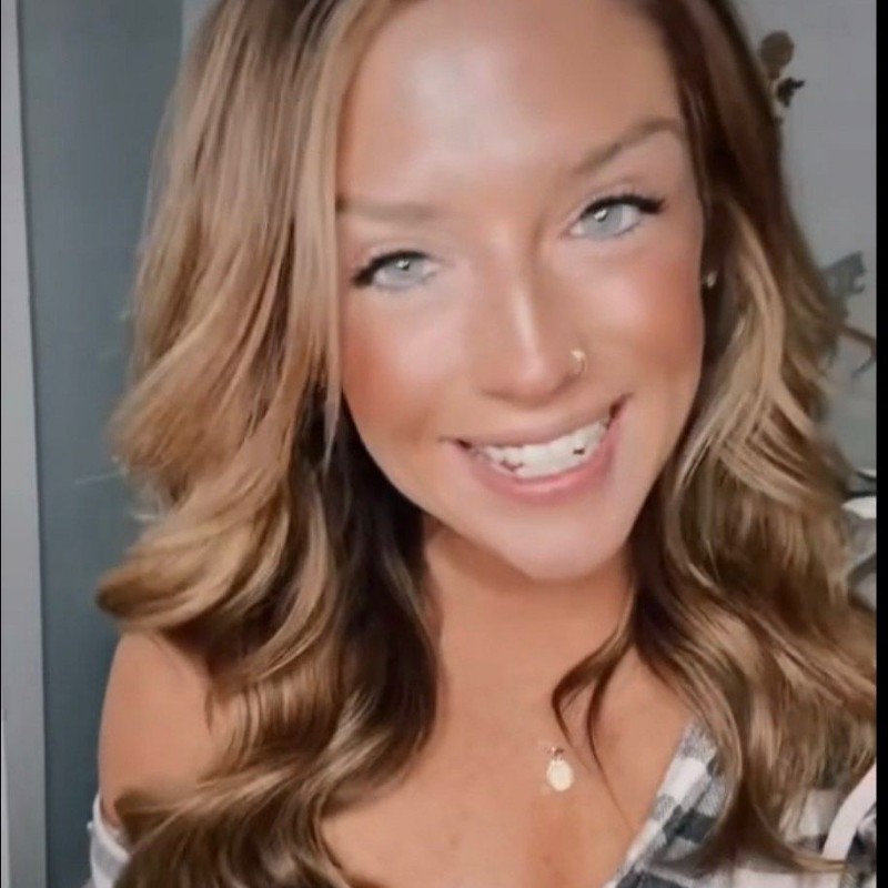 Shell Shell (@mommashell2222) | Snapchat Stories, Spotlight & Lenses