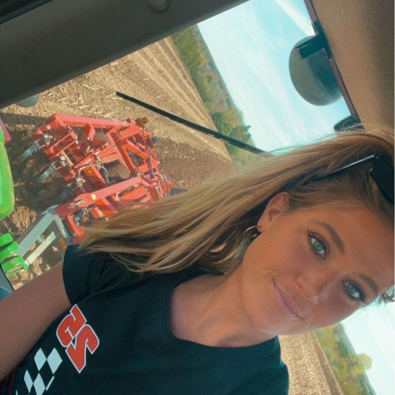 Katie-Jo (@mookayjay) | Snapchat Stories, Spotlight & Lenses