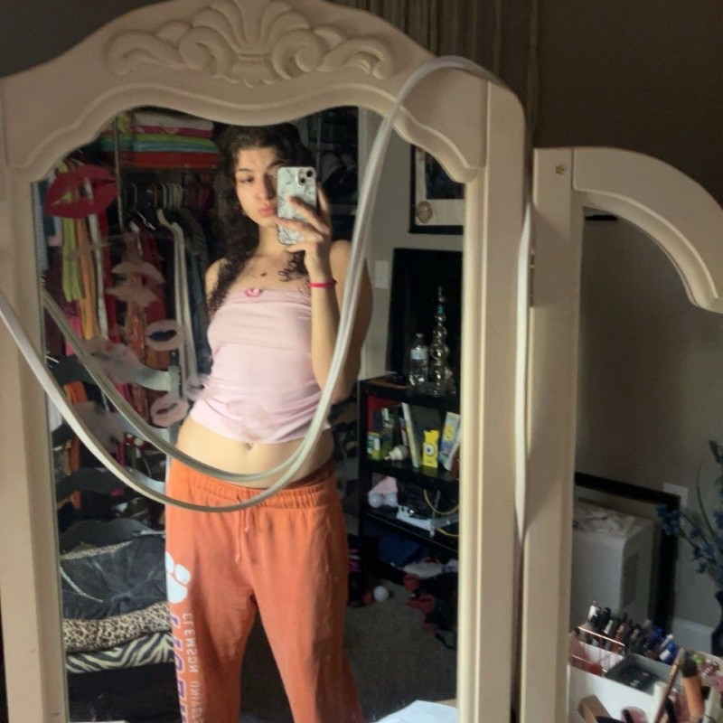 morgan ☯️ (@morgan.r63) | Snapchat Stories, Spotlight & Lenses