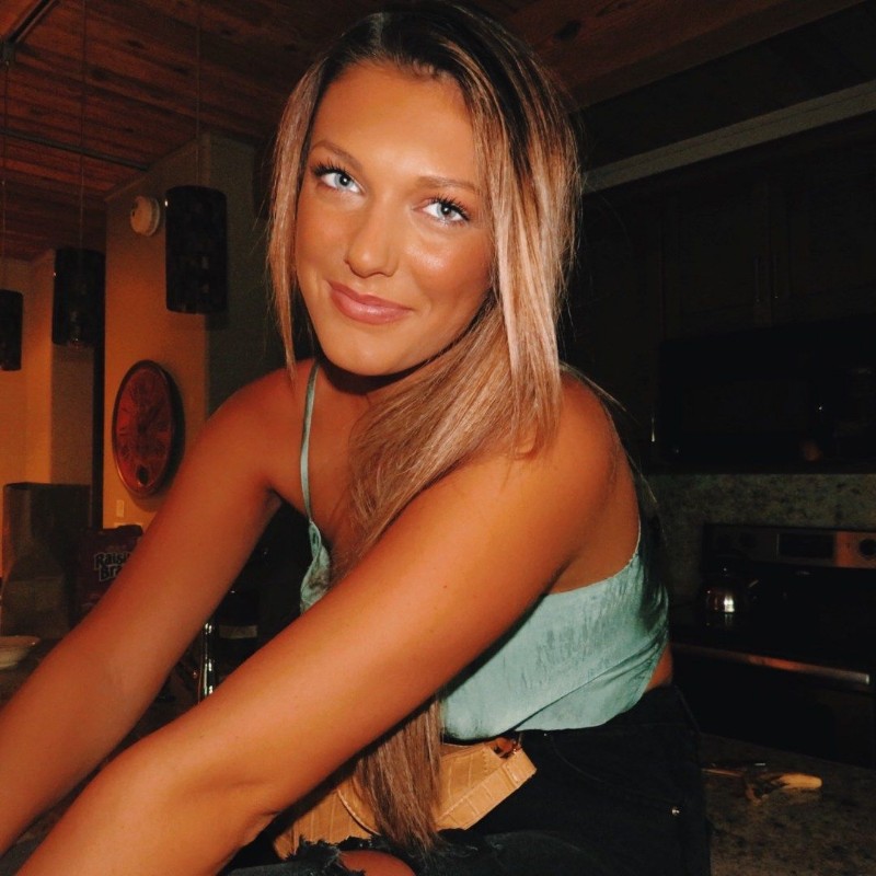 Morgan Bennett (@morganbennett11) | Snapchat Stories, Spotlight & Lenses