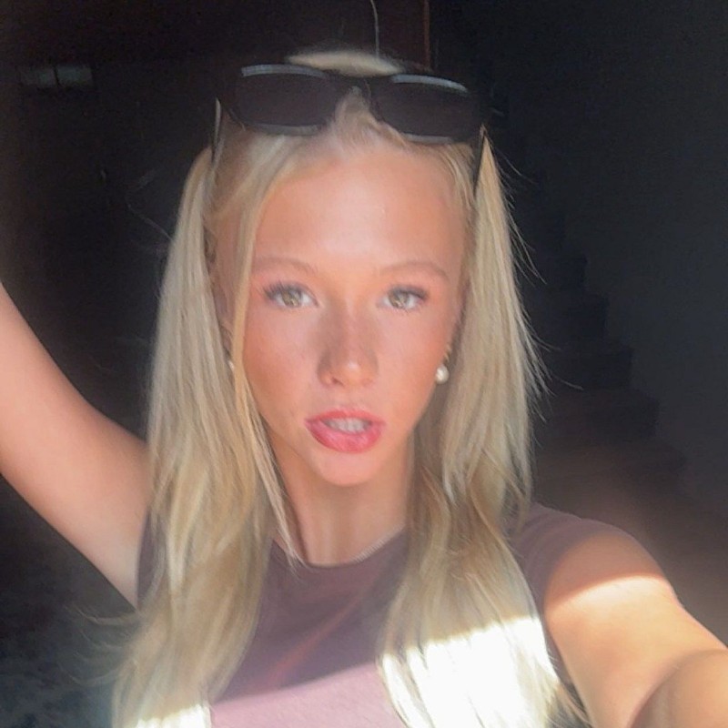 Morgan⚡️(@morgankerby_1) | เรื่องราว Snapchat ตลอดจน Spotlight และเลนส์