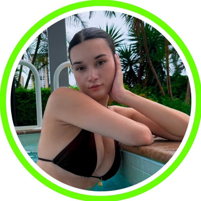 Morgan Monrad (@morganmonrad) | Snapchat Stories, Spotlight & Lenses