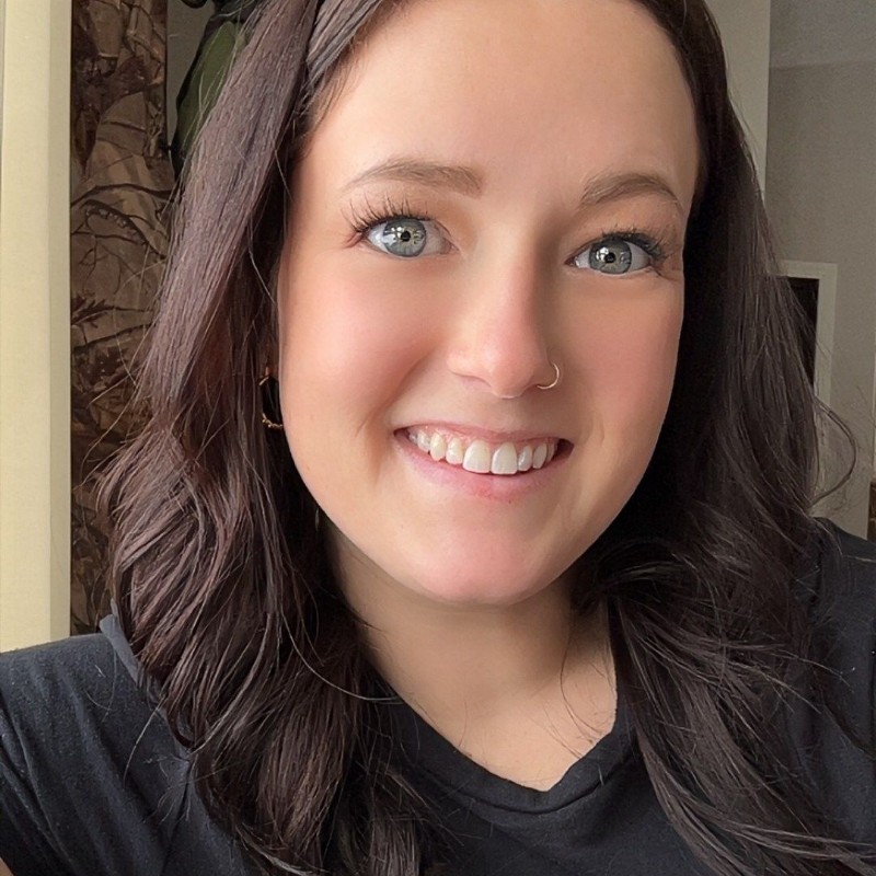 Morgan Cross (@morgantcross) | Snapchat Verhalen, Spotlight en Lenzen