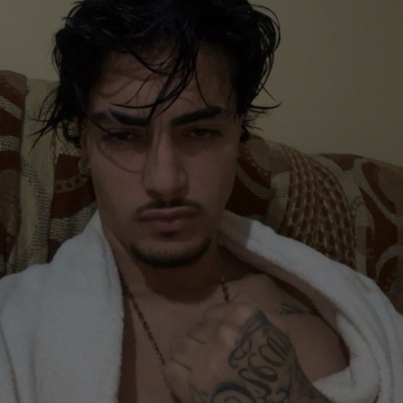 Ayoub 31 (@moro91270) | Snapchat Stories, Spotlight & Lenses