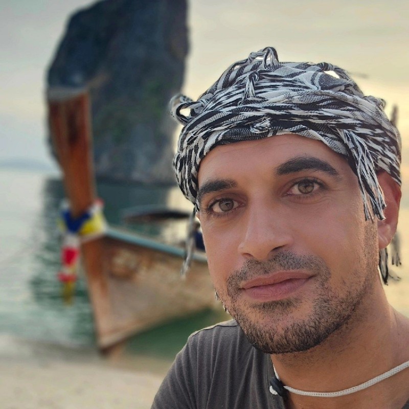 Mosab (@mosab-berg) | Snapchat Stories, Spotlight & Lenses