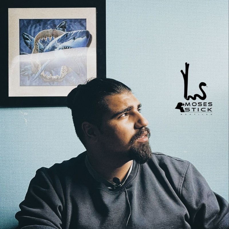 وزارة الزواحف 🐍 🎩 (@moses_stick) | Snapchat Stories, Spotlight & Lenses