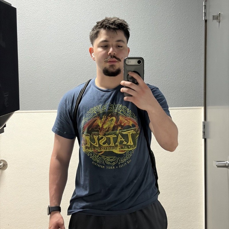 Moses R (@mosesreyna) | Snapchat Stories, Spotlight & Lenses