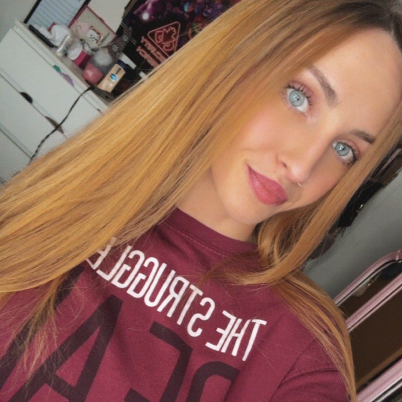 Maranda Maus (@mossgboss) | Snapchat Stories, Spotlight & Lenses