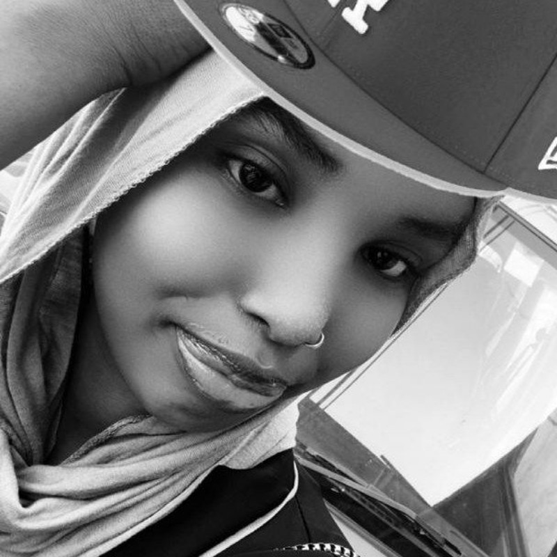 Lisa (@mouna252541) | Snapchat Stories, Spotlight & Lenses
