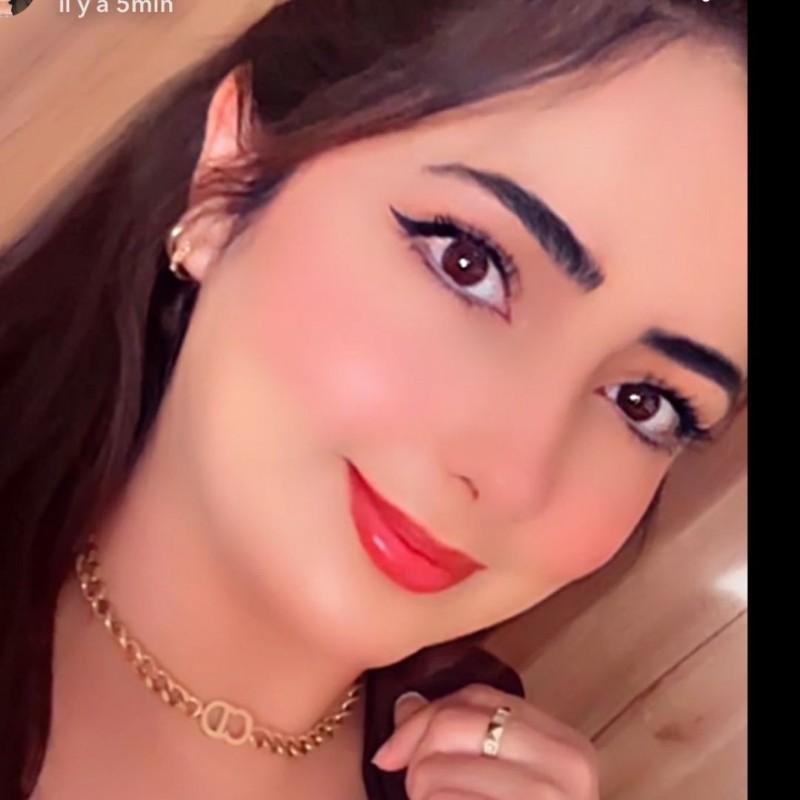🧸آمنية (@mounita-dlm) | Snapchat Stories, Spotlight & Lenses