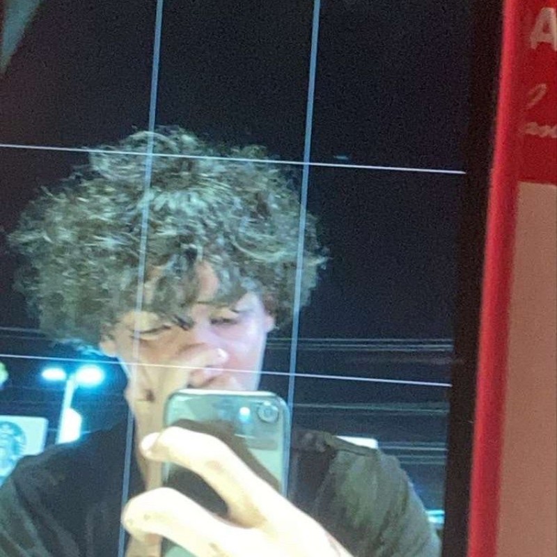 Ezekiel (@mr.billit) | Snapchat Stories, Spotlight & Lenses