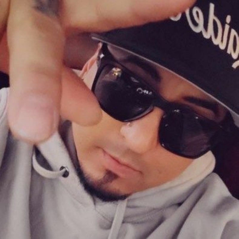 BRiAN ♒ (@mr.gardengrove) | Snapchat Stories, Spotlight & Lenses