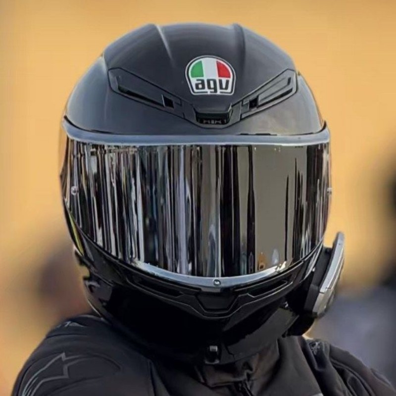 مستر هِلمِت (@mr.helmet11) | Snapchat Stories, Spotlight & Lenses