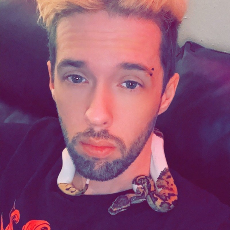 David (@mr_imppeccable1) | Snapchat Stories, Spotlight & Lenses