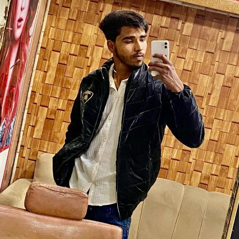 Mr Arish315 (@mrarish315) | Snapchat Stories, Spotlight & Lenses
