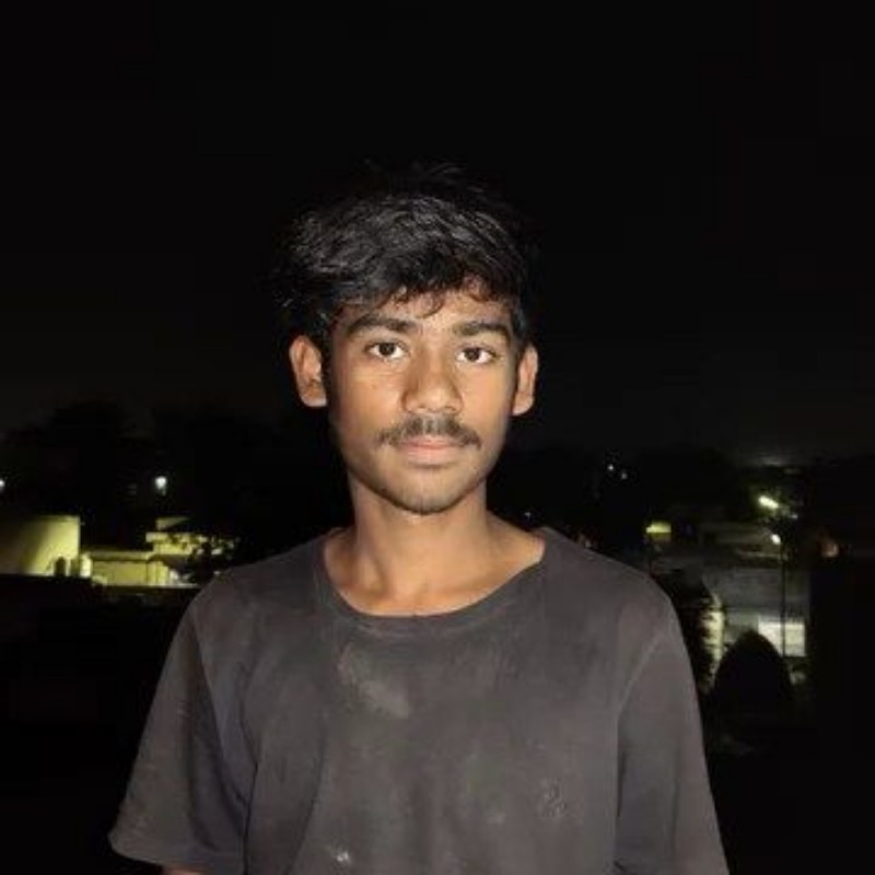 Mr Shakeel (@mrs257462) | Snapchat Stories, Spotlight & Lenses