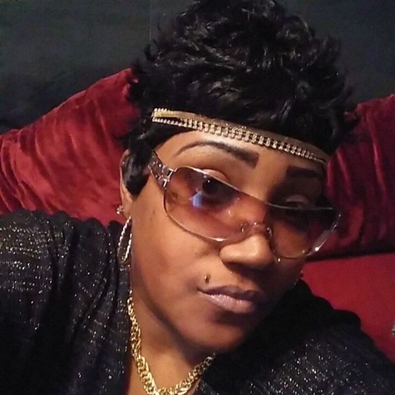MRS. VEE (@mrs_versatile) | Snapchat Stories, Spotlight & Lenses