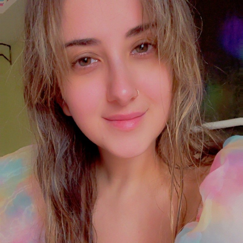 Amanda 💖 (@mrsrdj) | Snapchat Stories, Spotlight & Lenses