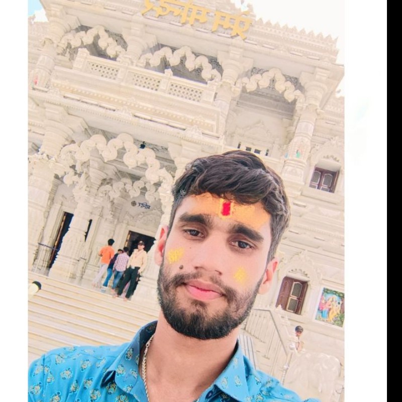 MR VICKY ️MISS PRIYANKA (@mrvicky27) | Snapchat Verhalen, Spotlight en Lenzen