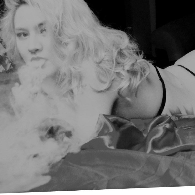 Fruit 🖕🏻🤪 (@msjones144) | Snapchat Stories, Spotlight & Lenses