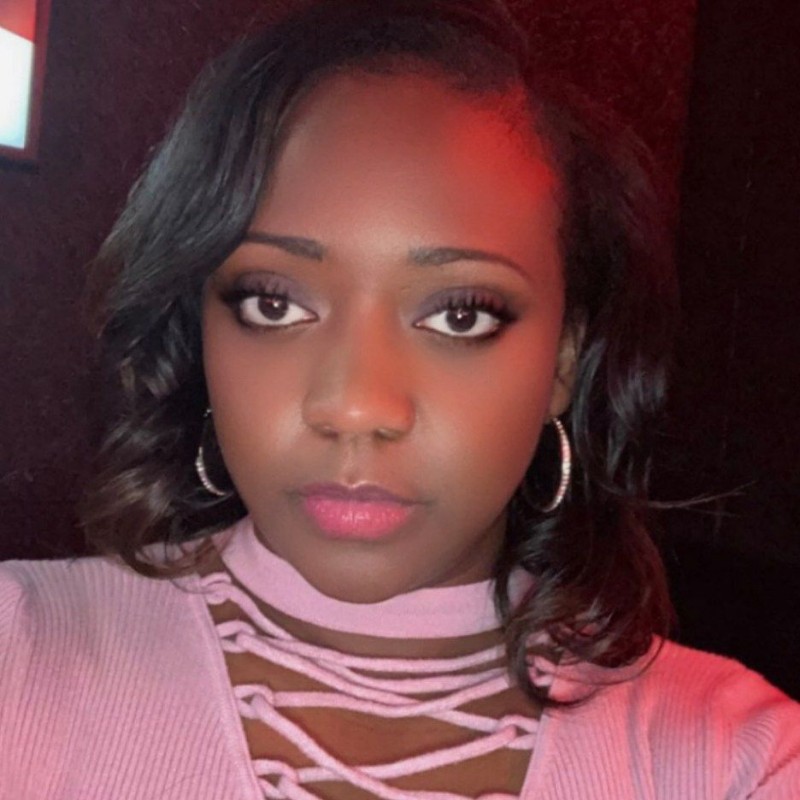 Ms.Lee (@mslee.official) | Snapchat Stories, Spotlight & Lenses