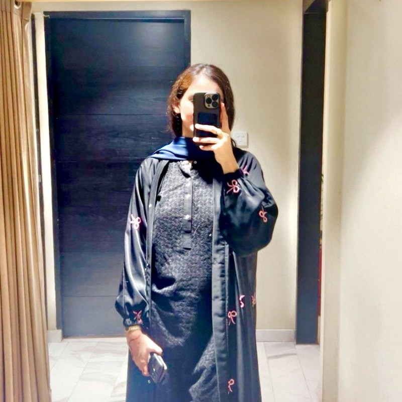 مغیرہ سیماب 🌸 (@mugheera_seemab) | Snapchat Stories, Spotlight & Lenses