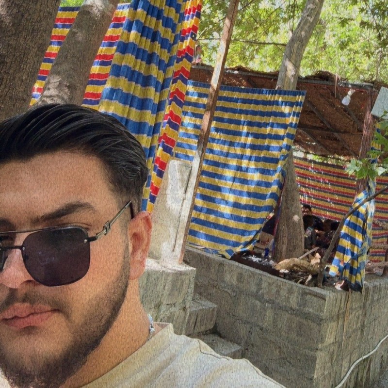 M💜 (@muh4ma4d) | Snapchat Stories, Spotlight & Lenses