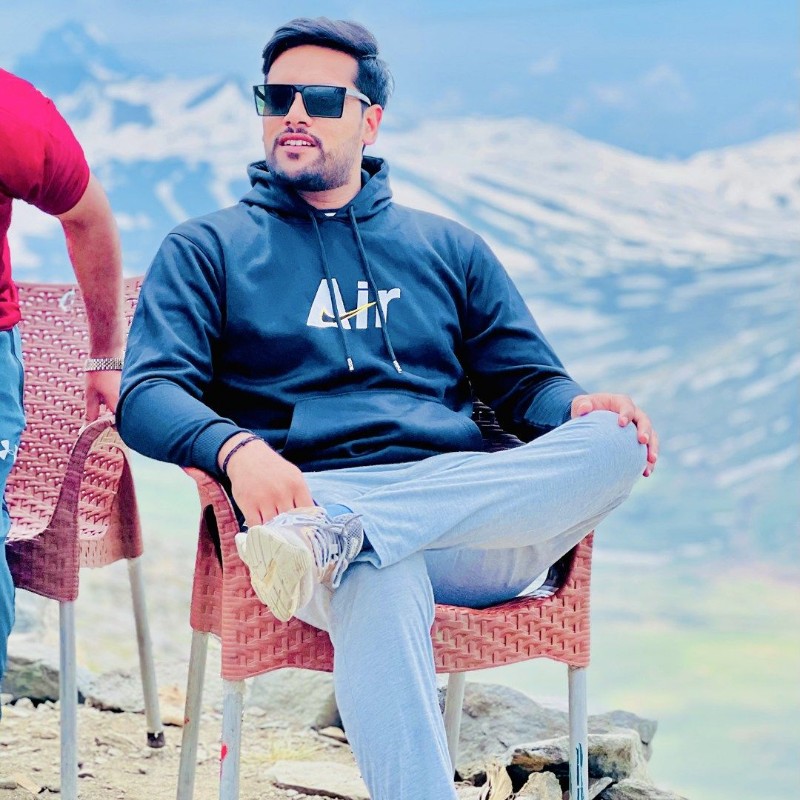 Multani Aunty (@multani_aunty) | Snapchat Stories, Spotlight & Lenses