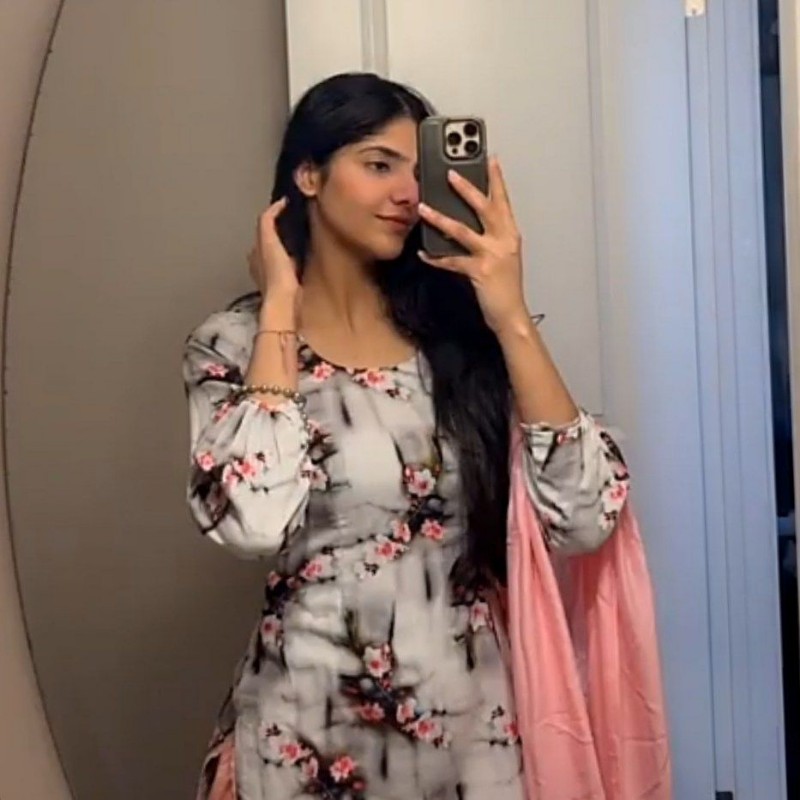 muskan malhi (@muskan_malhi70) | Snapchat Stories, Spotlight & Lenses