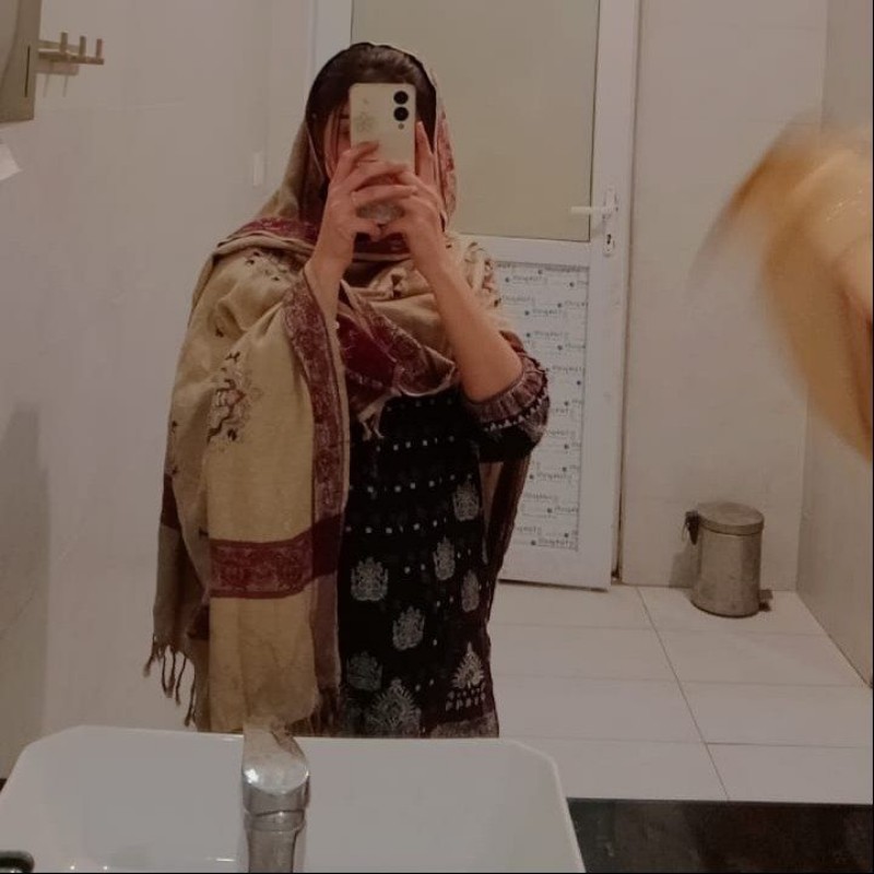 Muskan Gul (@muskangul2035) | Snapchat Stories, Spotlight & Lenses