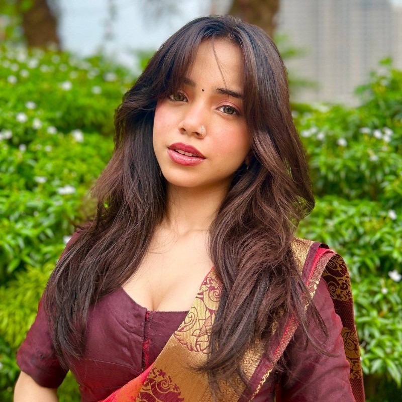Muskan Karia (@muskankariaqeen) | Snapchat Stories, Spotlight & Lenses