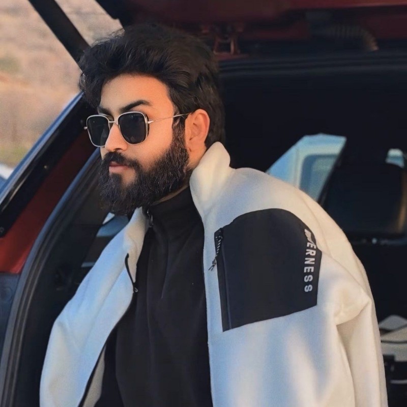 Mustafa Axa💠 (@mustafa.axa1) | Snapchat Stories, Spotlight & Lenses