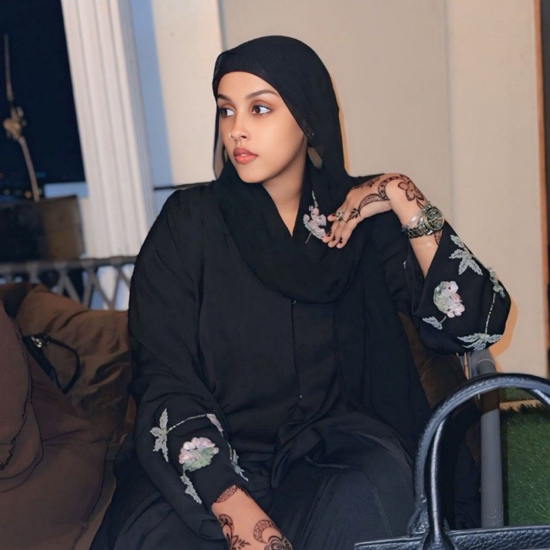 Alone💔 girl💃🏼 (@muzhti3155) | Snapchat Stories, Spotlight & Lenses