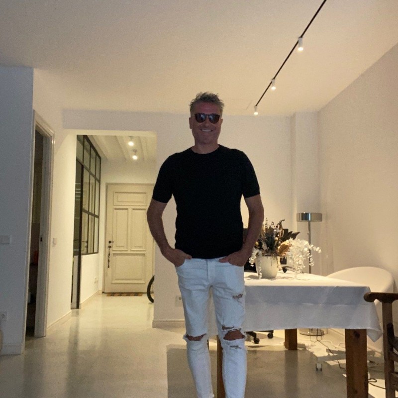 Mike(@mvmeet0907) | เรื่องราว Snapchat ตลอดจน Spotlight และเลนส์