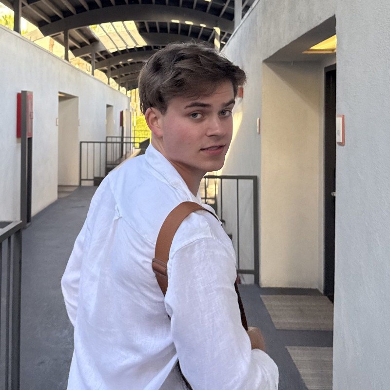 Nick Wilkins (@n1ck.wilkins) | Snapchat Stories, Spotlight & Lenses