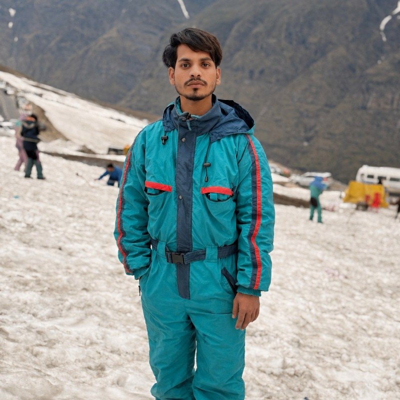 Nadeem Malik (@n_malik229754) | Snapchat Stories, Spotlight & Lenses