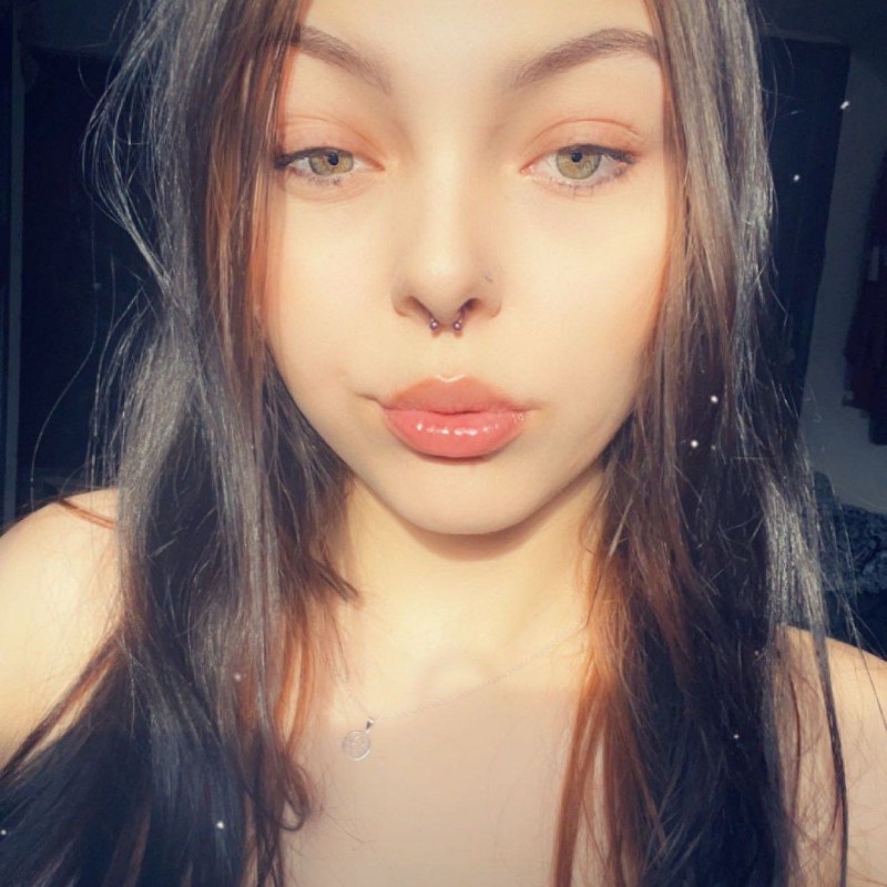 nadia 🪬 (@nadiafaithhh) | Snapchat Stories, Spotlight & Lenses