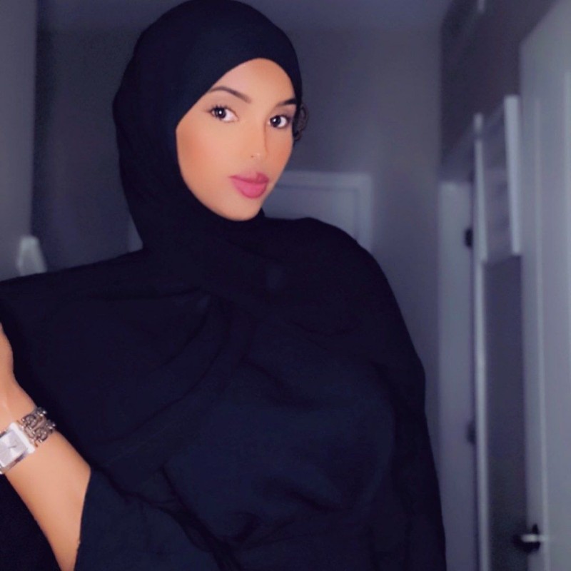 Diamond Luula 🇸🇴🇨🇦💎💙💕 (@najmalove) | Snapchat Stories, Spotlight & Lenses